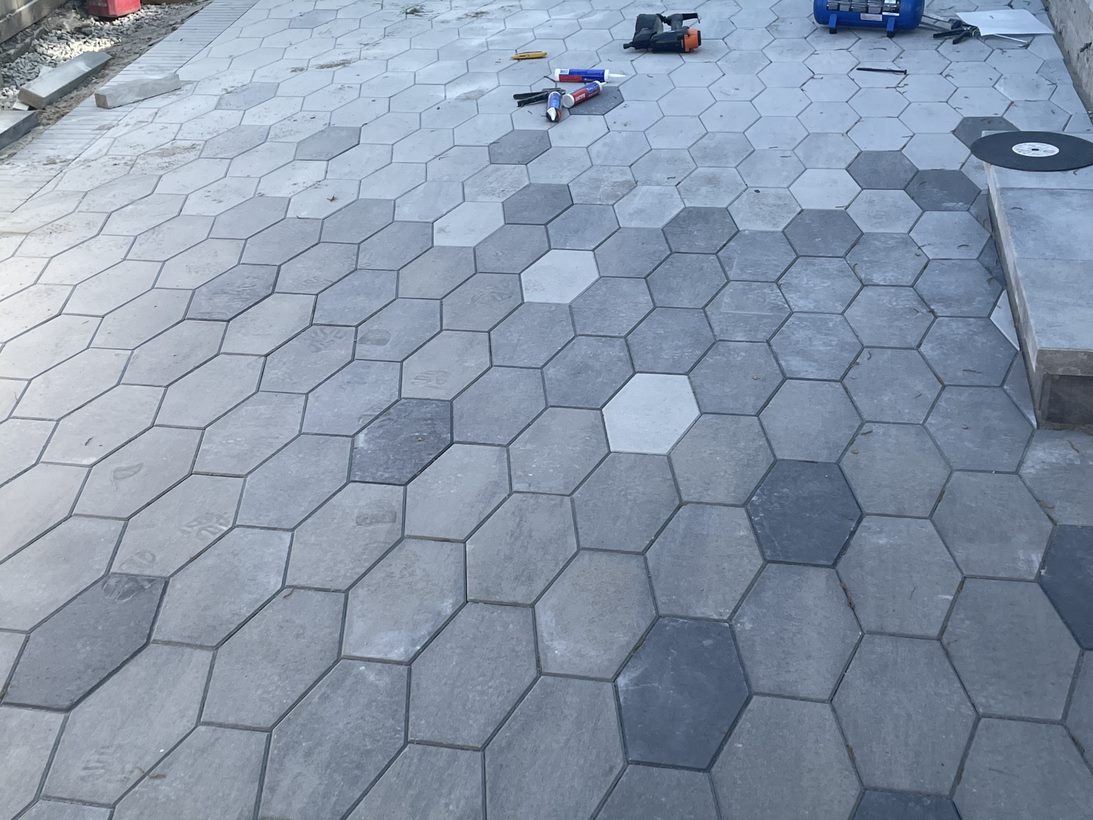 Customer Solution: Techo-Bloc and Artificial Turf - Envision Lawn and Tree